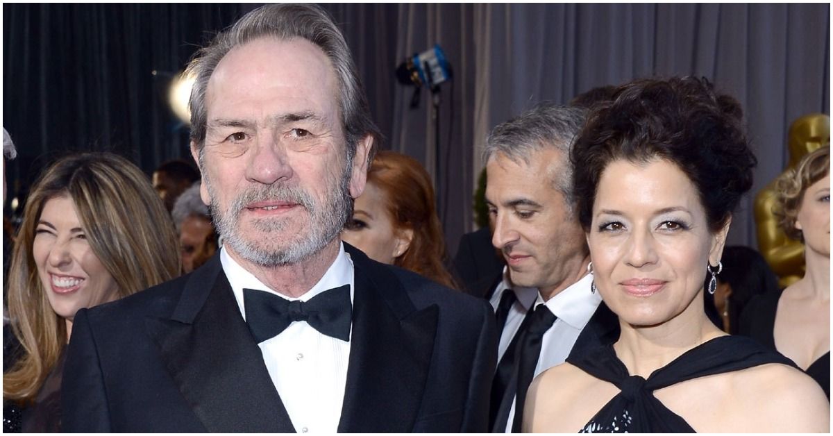 Who Is Tommy Lee Jones' Wife, Dawn Laurel-Jones? | TheThings